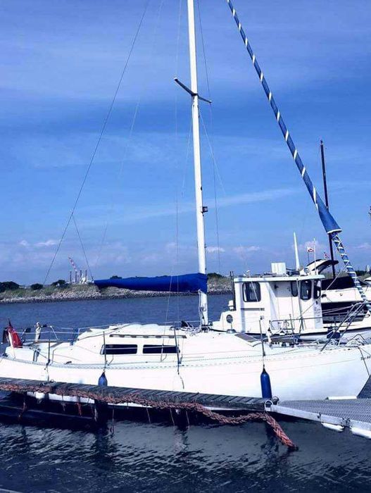 Barca cu vele, velier Tur 84 (8.4 m) + peridoc de 3500 kg inmatriculat ...