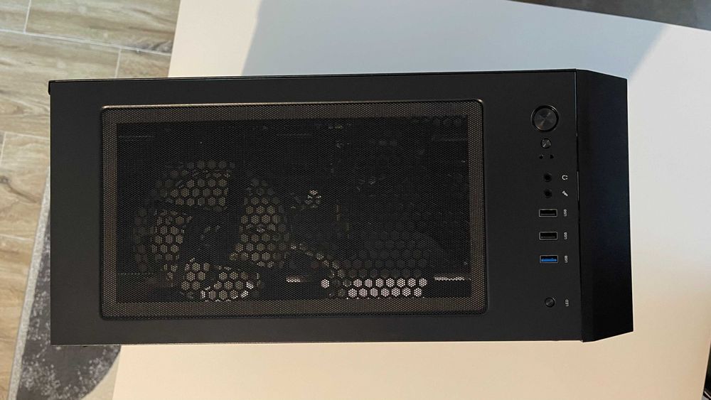 PC Gaming i5-9400F • RTX 4060 Ti • 32GB RAM • SSD 1TB Cotnari • OLX.ro