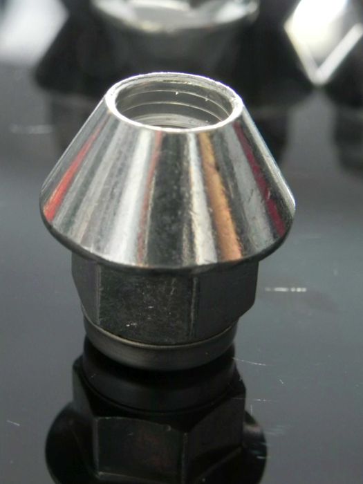 Piulite jante aliaj originale FORD Range Rover Toyota Bucuresti ...