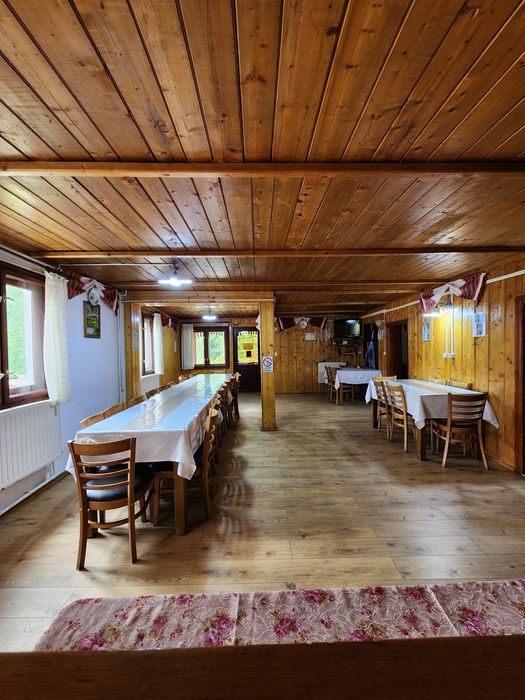 Inchiriez cabana la munte, in satul Rachitele(Pensiunea Susman ...