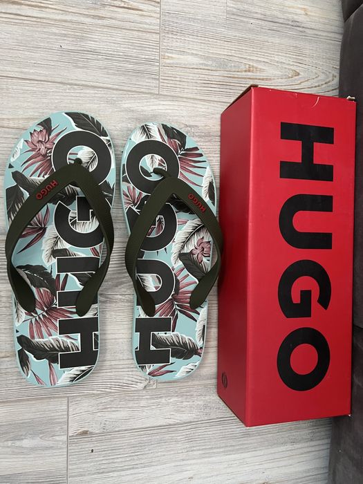 Джапанки Hugo 42/43 гр. София Овча купел 1 • OLX.bg