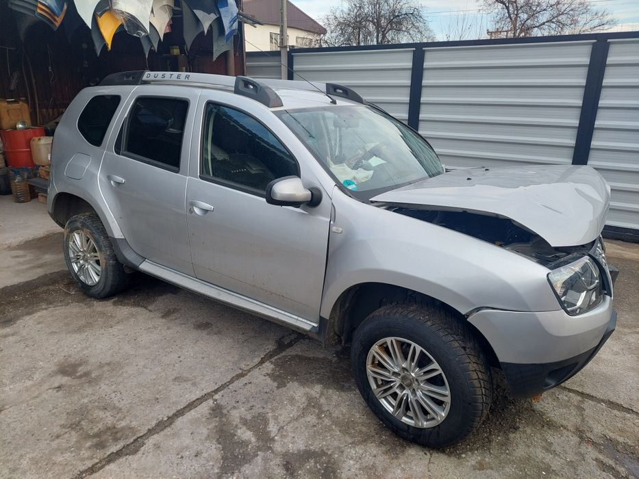 Usa Duster Aripa Duster gri facelift Leordeni • OLX.ro