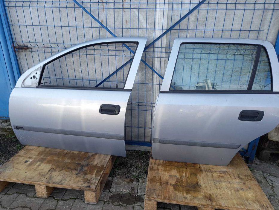 Opel Astra G, usa usi portiere, geam geamuri, coltare, dezmembrari Bucuresti Sectorul 5 • OLX.ro