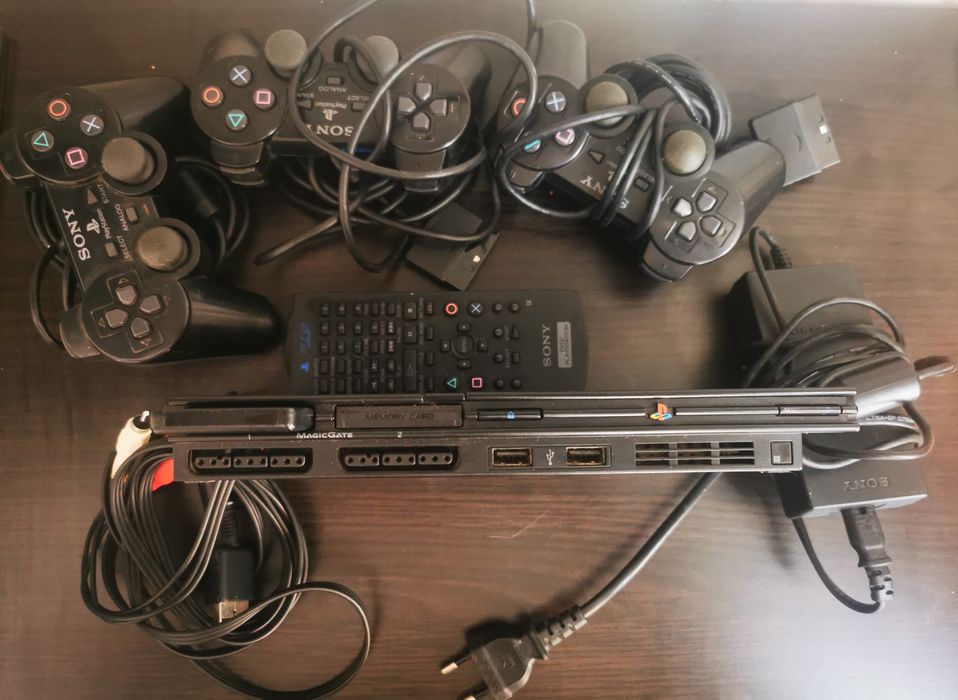 Consola Playstation 2, ps2 ultra slim Piatra Neamt • OLX.ro