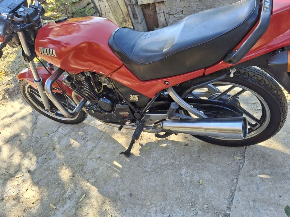 Postyamaha Xs 400 12e