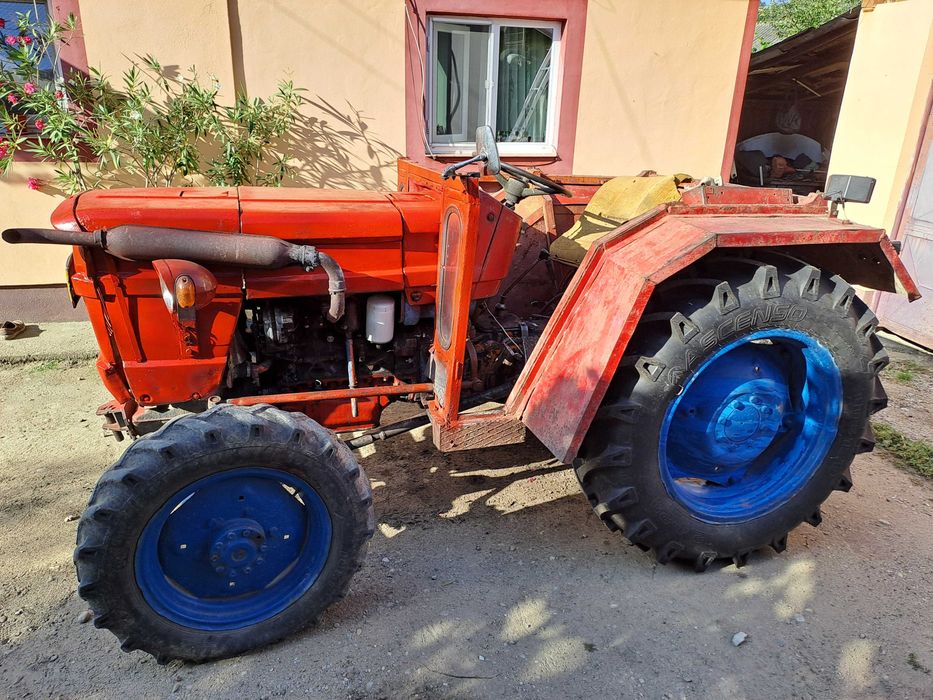 Tractor agricol U445 DT - stare perfecta de functionare Pitesti • OLX.ro