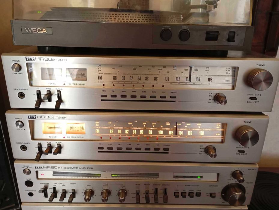 Тунер ITT HiFi 8061 гр. София Яворов • OLX.bg