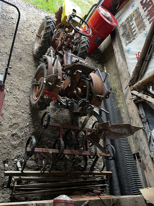 Vand pasqali 4x4 . 17 cv. Verseni • OLX.ro