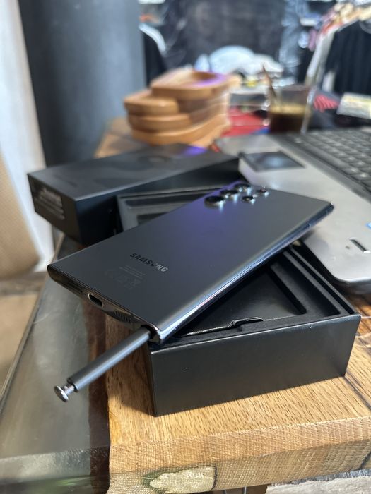 Samsung S22 Ultra 256 GB/ Vand Schimb Sfantu Gheorghe • OLX.ro