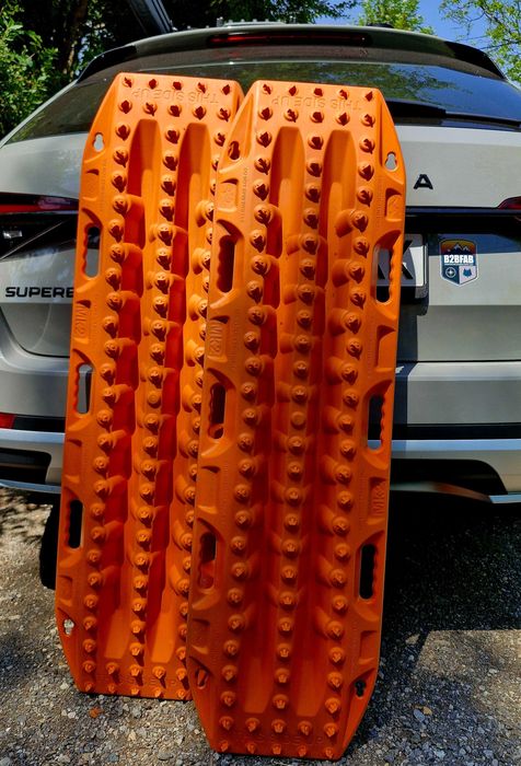 Maxtrax MKII orange гр. София 7-ми 11-ти километър • OLX.bg