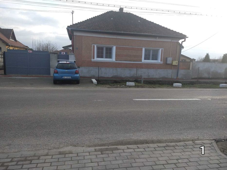 PROPRIETAR Vand casa in Comuna Borș, Judetul Bihor Bors • OLX.ro