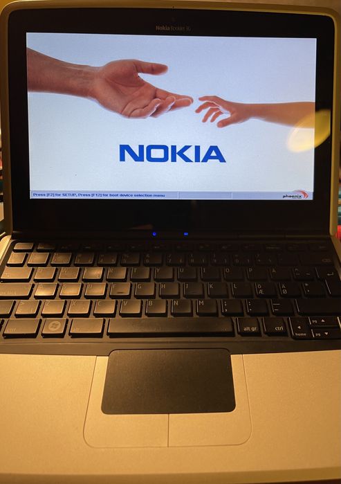 Nokia booklet 3G laptop- stare exceptionala Ploiesti • OLX.ro