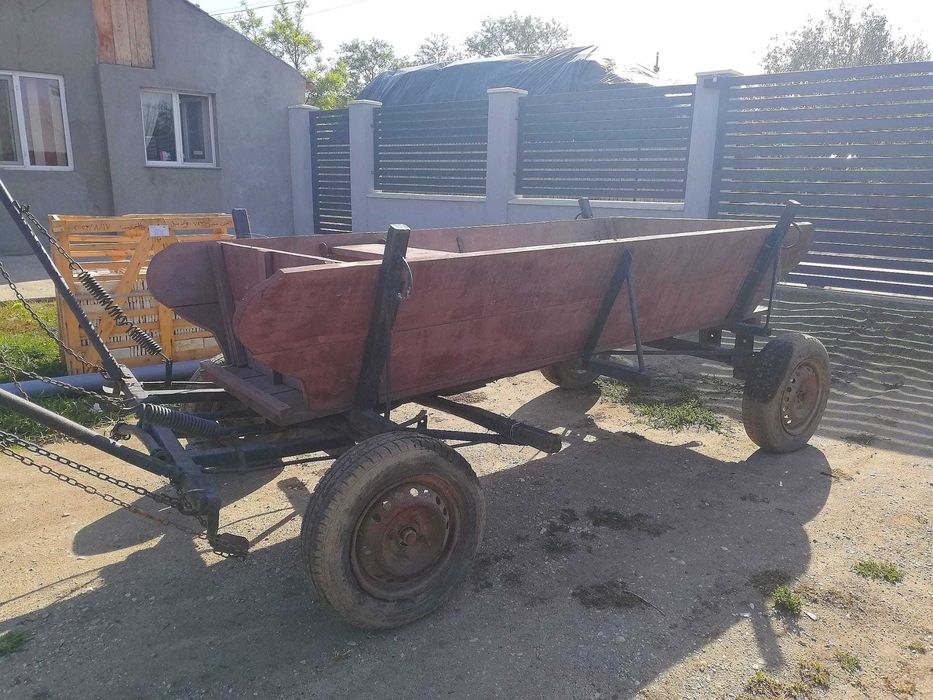 Vand caruta pentru cal sau tractor Storobaneasa • OLX.ro