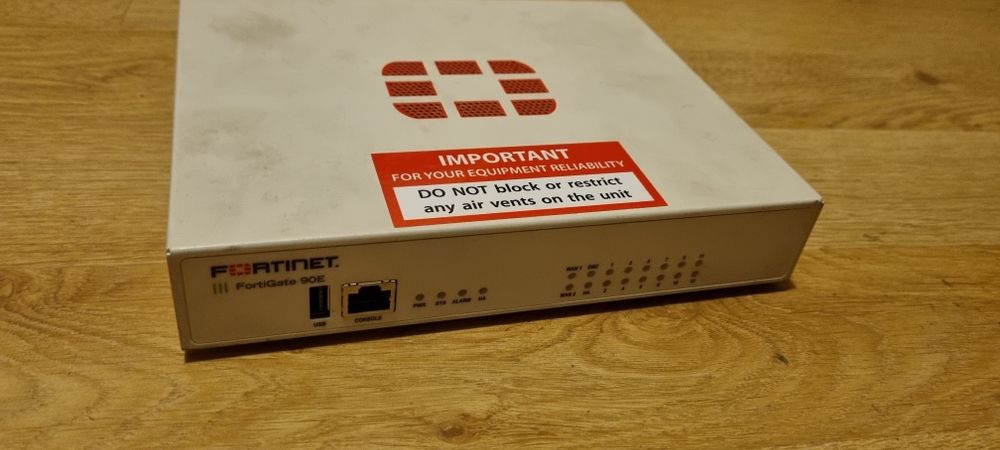 Fortinet FortiGate-90E (FG-90E) Router Ploiesti • OLX.ro