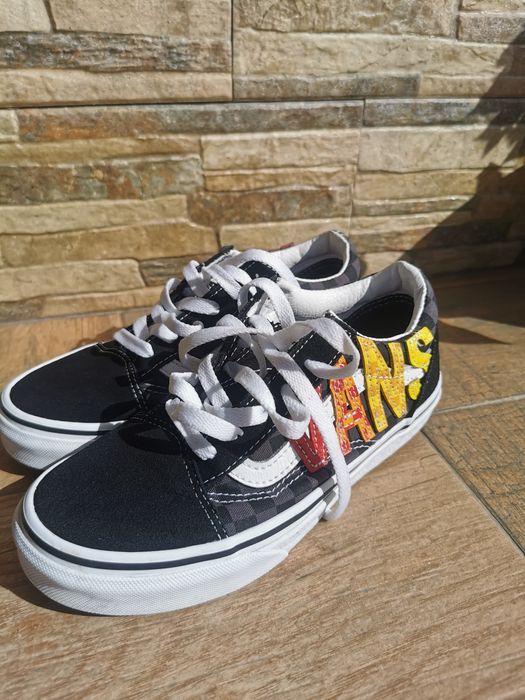 Детски Кецове Vans гр. Добрич Червената пръст • OLX.bg