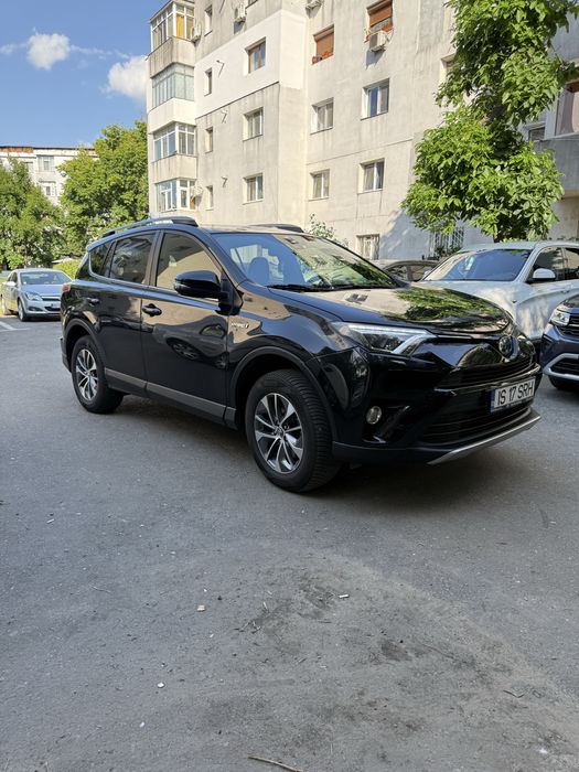 Toyota Rav4 Hybrid 2018 Garantie 2028 Extinsa Iasi • OLX.ro