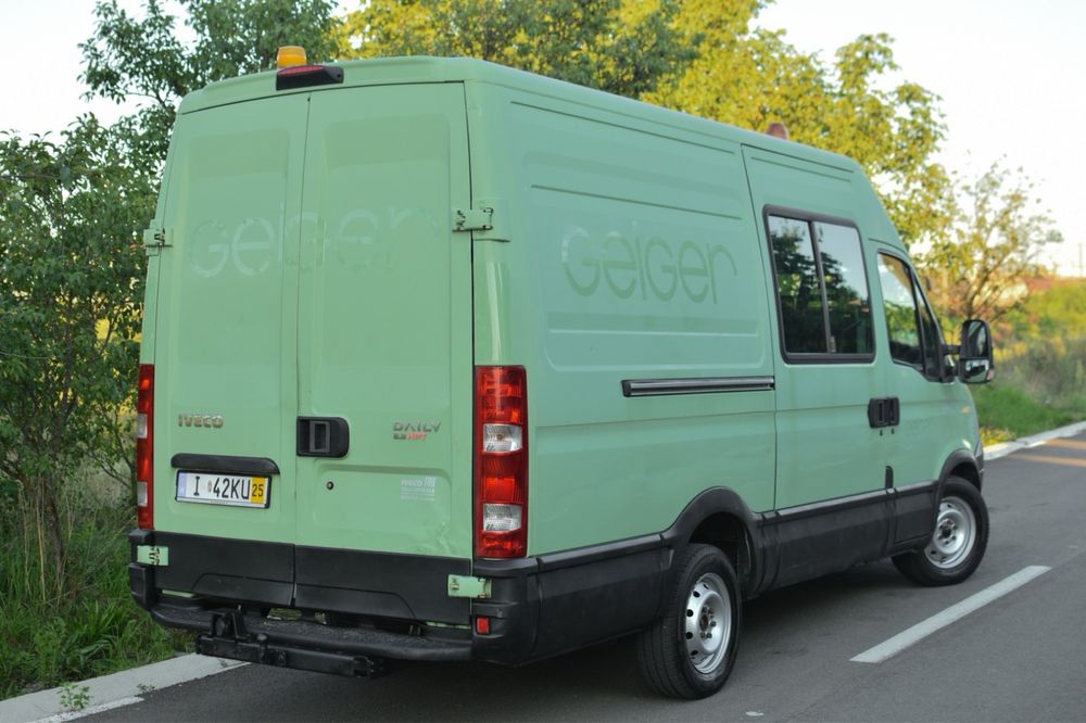 Iveco Daily Mixt 2.3D 136Cp—6Locuri-Euro5-2011-Mixt-Webasto-Carlig— Campia Turzii • OLX.ro