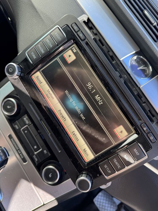 Navigatie RNS 510 hard 80 GB vw golf passat tiguan perfecta stare ...