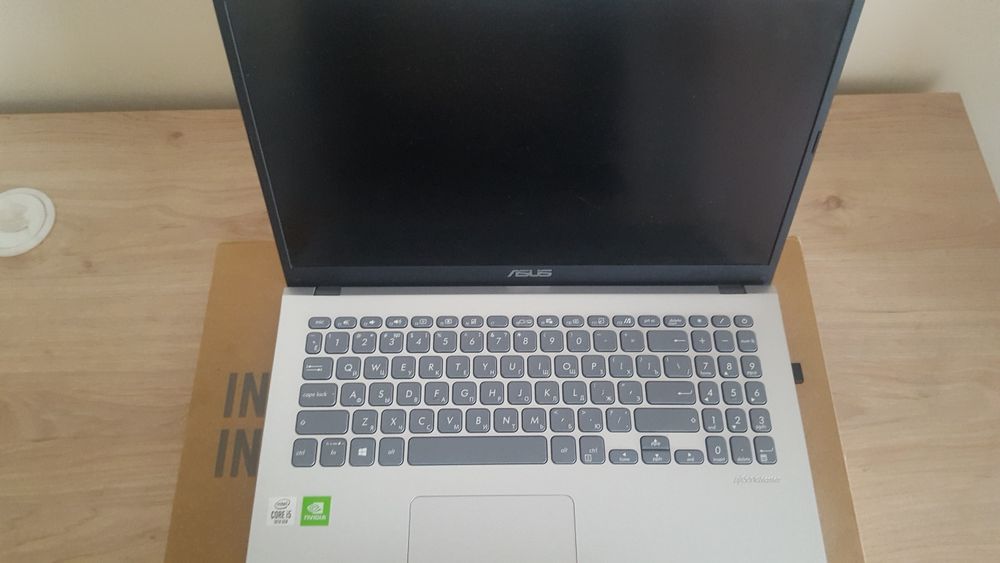 ASUS CORE I 5 10th gen: 4 200 000 сум - Ноутбуки Фергана на Olx