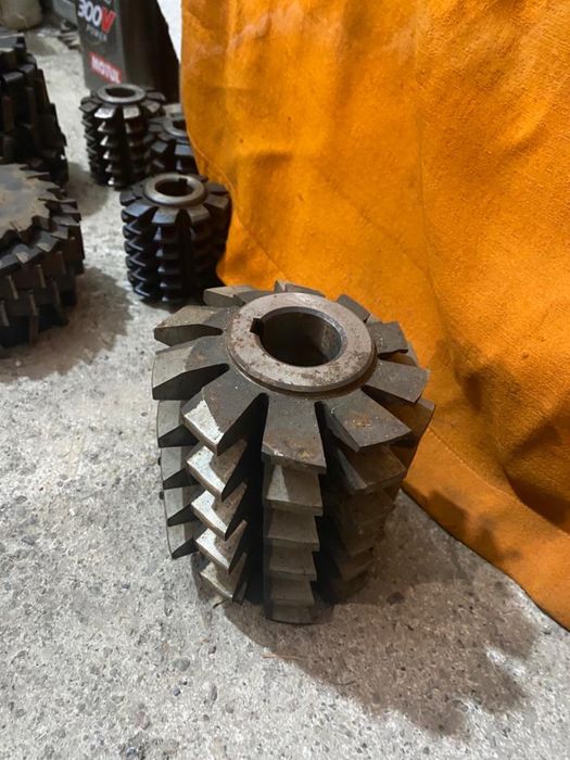 Freze melc modul si disc modul toata gama HSS Tecuci • OLX.ro