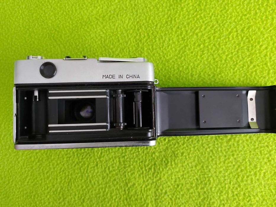 Aparat foto vechi EASTAR S2 Suceava • OLX.ro