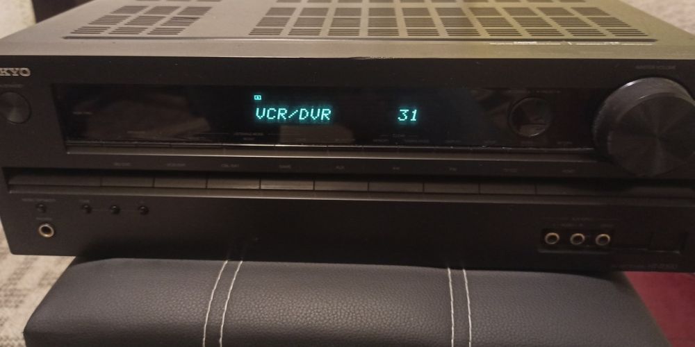 Statie / amplituner Onkyo HT-R390 Tecuci • OLX.ro