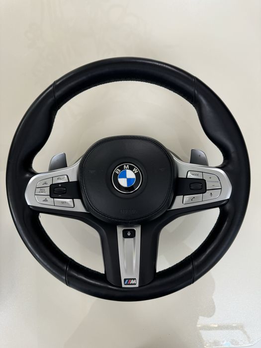 Volan M Bmw G30 incalzire Bucuresti Sectorul 5 • OLX.ro
