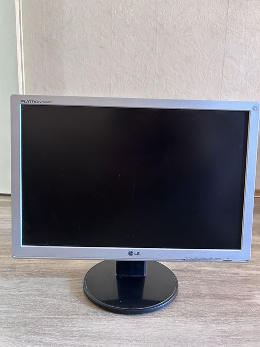 Монитор LG гр. Сливен Център • OLX.bg