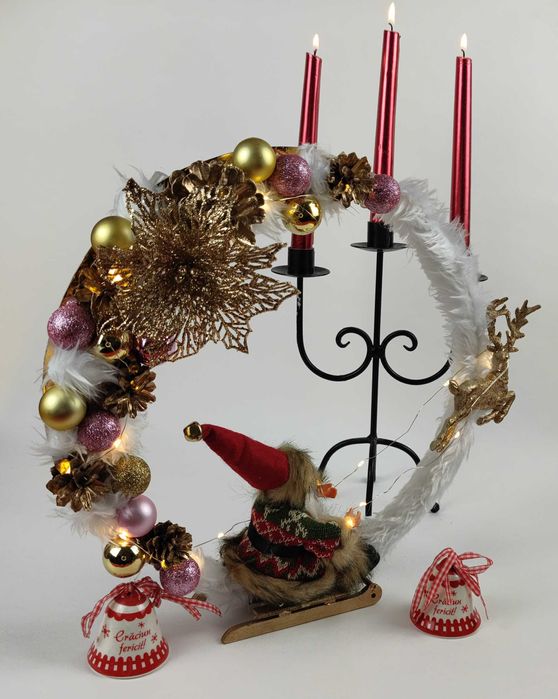 Coronita de Craciun 38 cm, Mos, blana,sanie, ren si instalatie Led ...