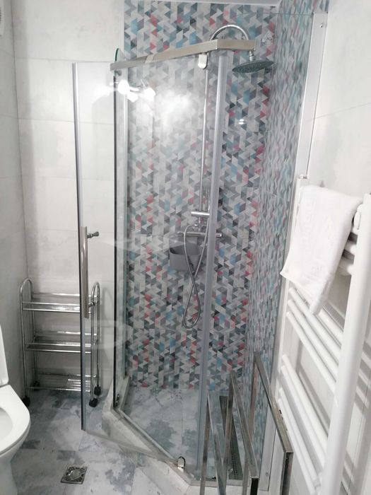 Chirie studenti, utilitati incluse. Vila zona Delfinariu Constanta • OLX.ro