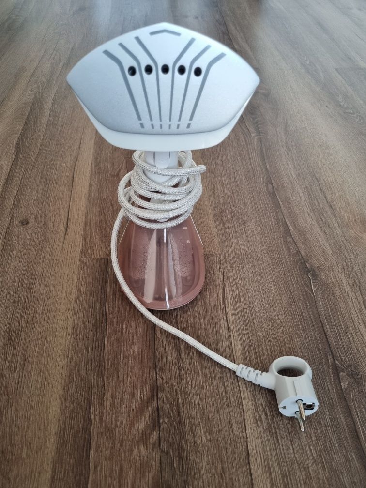 Вертикална ютия Philips GC801/10 гр. София Младост 2 • OLX.bg