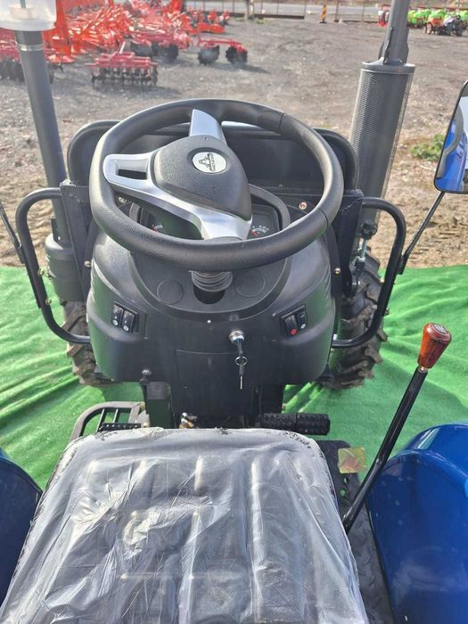 Tractor NOU BIZON XD 354, 35 cp, 4x4, NOU, FONDURI U.E, RATE FIXE Iasi ...