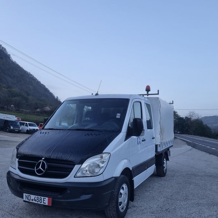 Vand mercedes sprinter 2.2 tdi.klima 7 locuri.6+1 trepte.euro 5...top ...