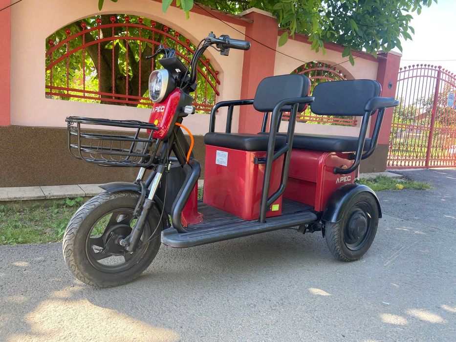 Triciclu electric cu 2 locuri FARA PERMIS Oradea • OLX.ro