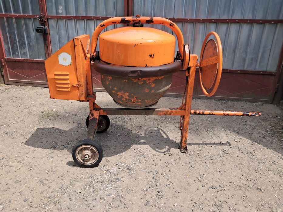 Betoniera Imer 250 litri Piatra Neamt • OLX.ro