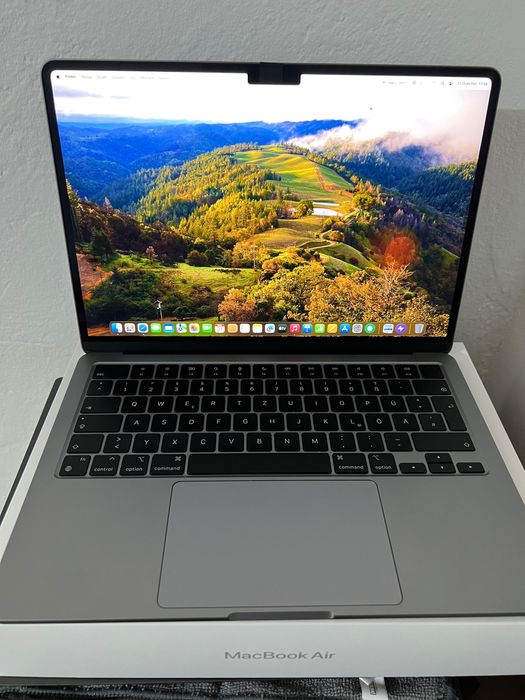 Macbook Air M2 13,6 (2022) 8-cpu 8-gpu 512gb 16gb ram гр. Шумен Тракия • OLX.bg