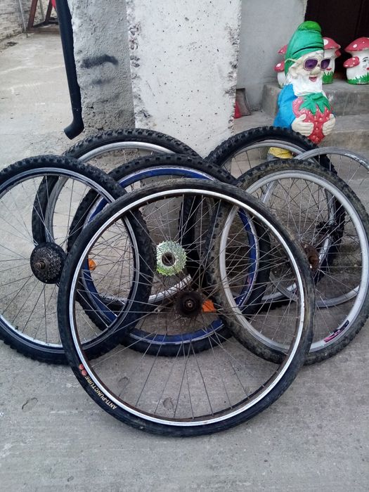 6 roti de 26 + un cerc de spate 27 Dragasani • OLX.ro