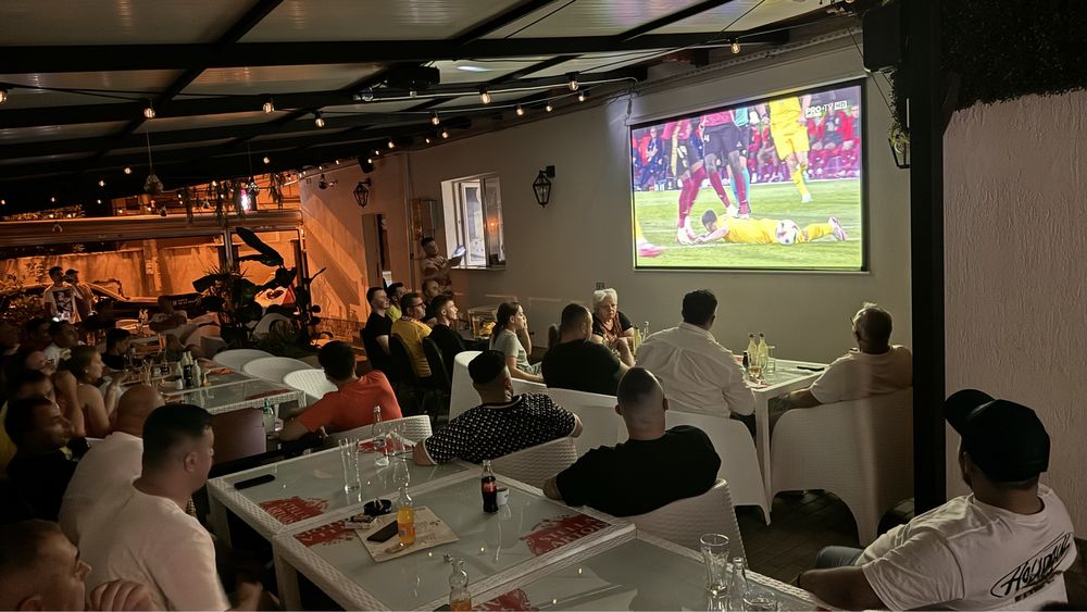 Vand restaurant la cheie sau schimb cu auto Alexandru cel Bun • OLX.ro