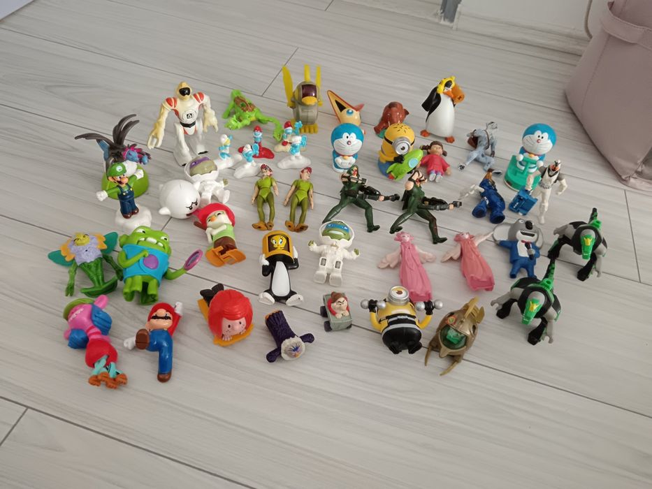 Jucarii vechi colectii vechi McDonalds Alexandria • OLX.ro