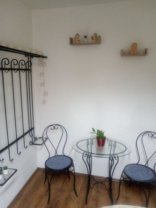 Mobilier Fier forjat, Set Sebes • OLX.ro