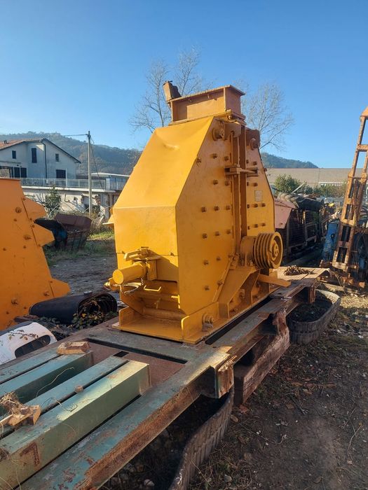 Concasor piatra Cima 2005 Ramnicu Valcea • OLX.ro