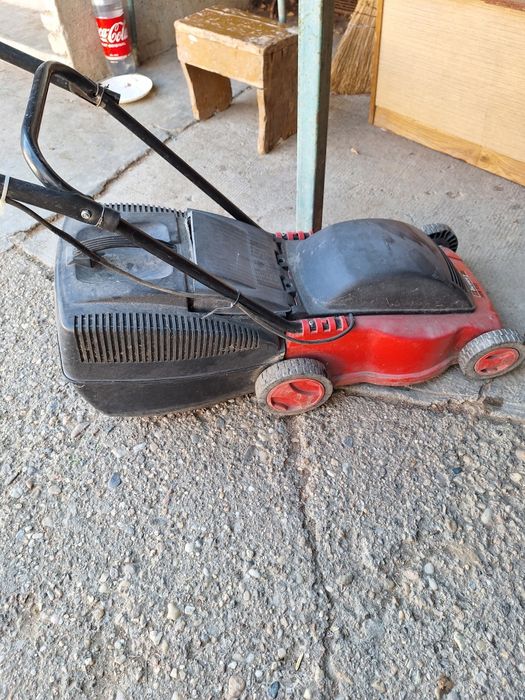 Masina de tuns iarba Dara • OLX.ro