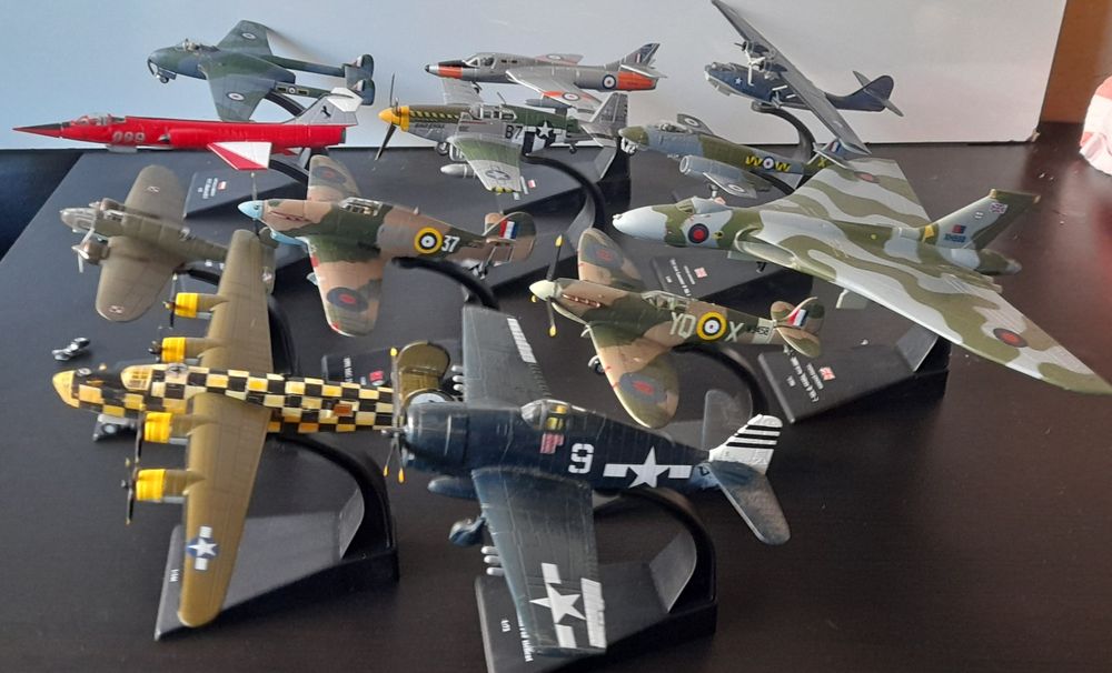 Amer collection самолети колекция метални резервни поставки самолет гр ...