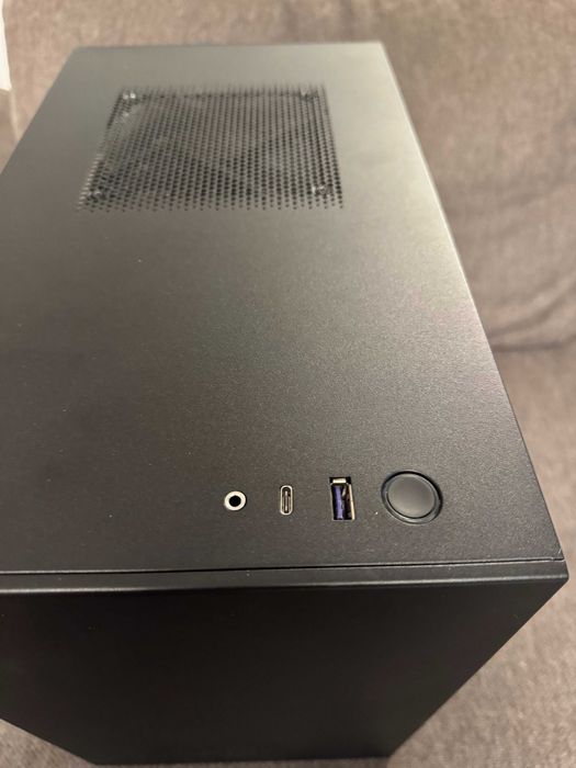 Carcasa NXZT H210, Mini-ITX Tower, fara sursa, ITX, Black Bucuresti ...