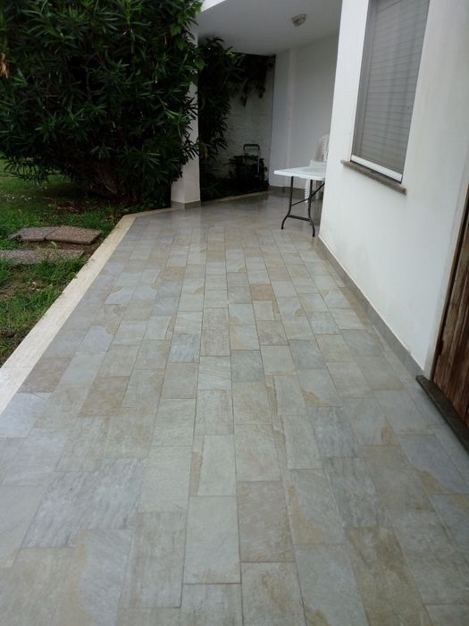 EFECTUEZ LUCRARI IN DOMENIU CONSTRUCTI,interior exterior terase izolat ...