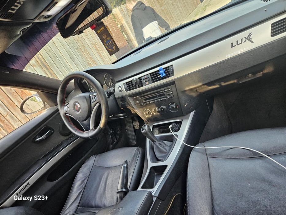 Bmw E90 de vanzare Slobozia • OLX.ro