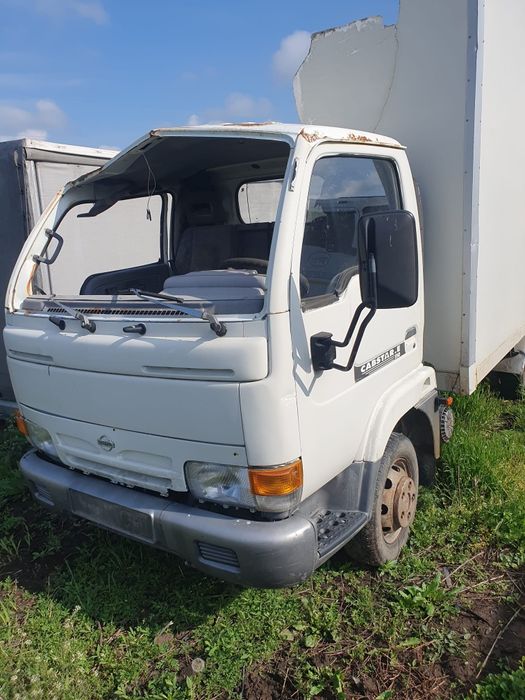 Motor 3000 3.0 cutie nissan cabstar .e 110 cabina arcuri punte jante Craiova • OLX.ro