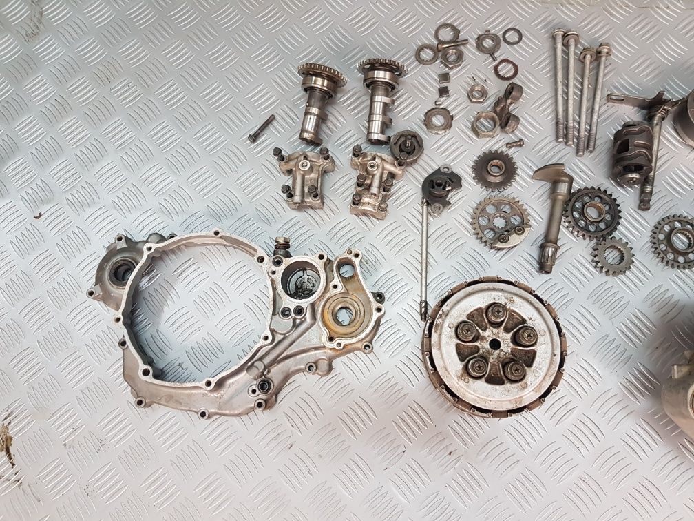 Части за Yamaha yz250f уз250ф от двигател 2001-2005 гр. Елена • OLX.bg