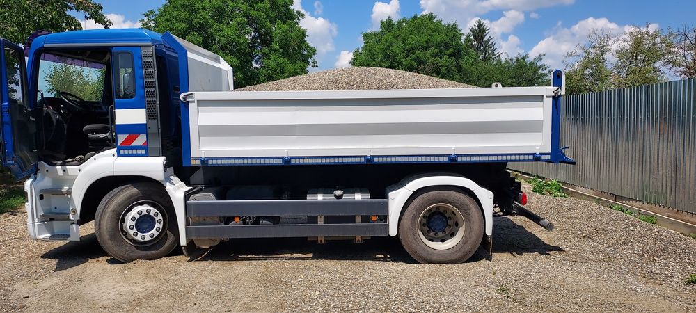 Nisip balastru sorturi pământ vegetal moluz Roman • OLX.ro