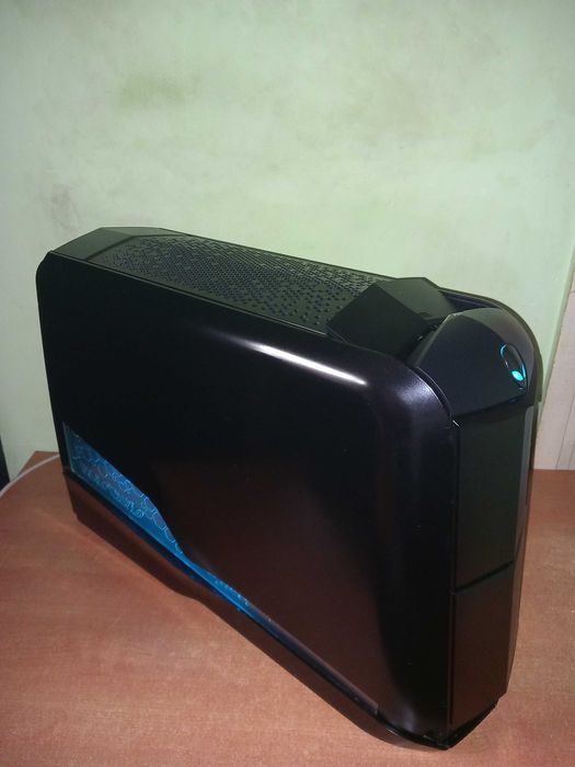 Unitate Alienware Aurora R2 Marghita • OLX.ro